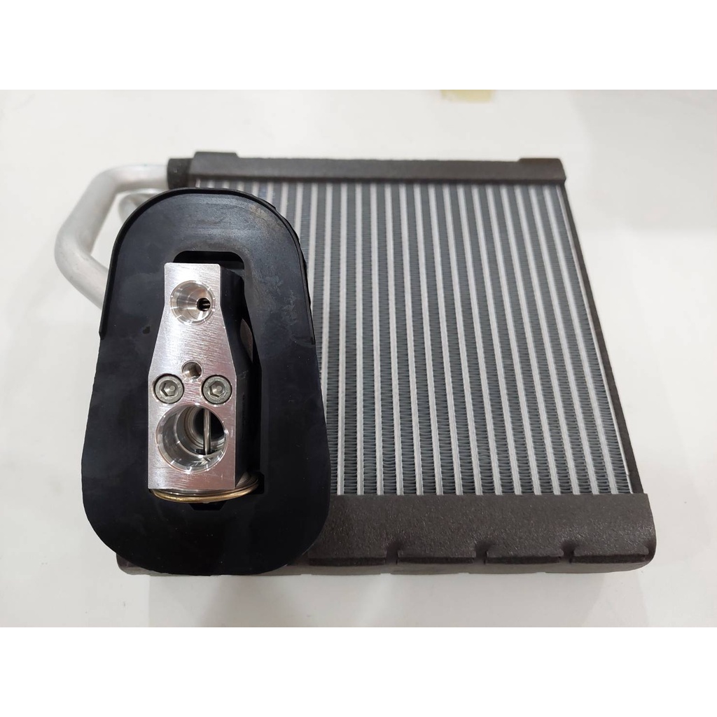 คอล์ยเย็น SUZUKI SWIFT 1.25 2012-2017 (95411-58M00-000) | Shopee Thailand