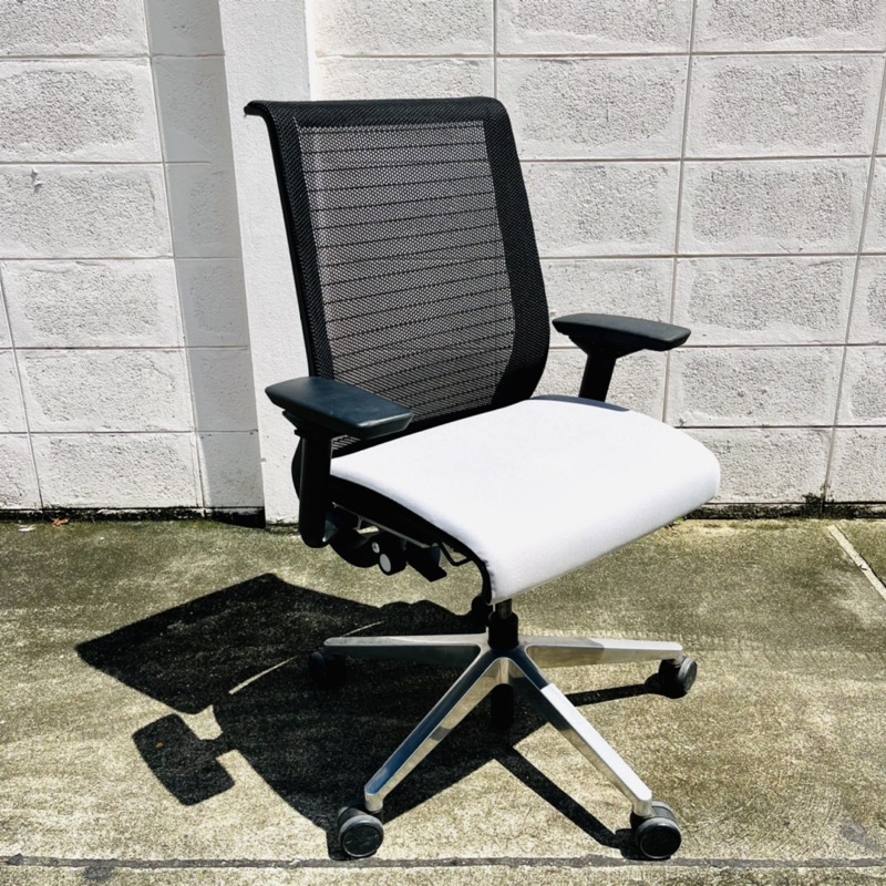 เก้าอี้ Steelcase Think V1 Platinum ระดับสากล(มือสอง) | Shopee Thailand
