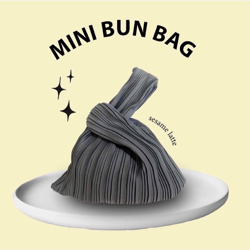 Wylla brand กระเป๋าผ้าพลีท Mini bun bag >> ลูกค้าใหม่ ราคาพิเศษ ...