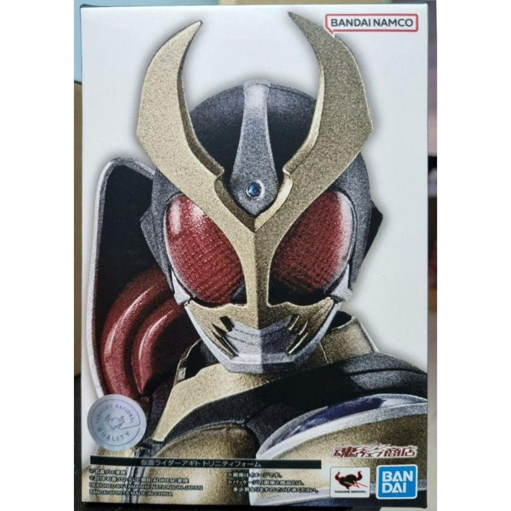 S.H.Figuarts (Shinkocchou Seihou) Masked Rider Agito Trinity Form ...