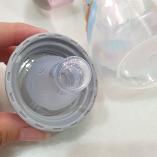 Attoon ขวดนม Hygienic 2 tone ซาฟารี GIGGLES (แพ็ค 3 ขวด) ขนาด 4 ออนซ์ และ 8 ออนซ์ | Shopee Thailand