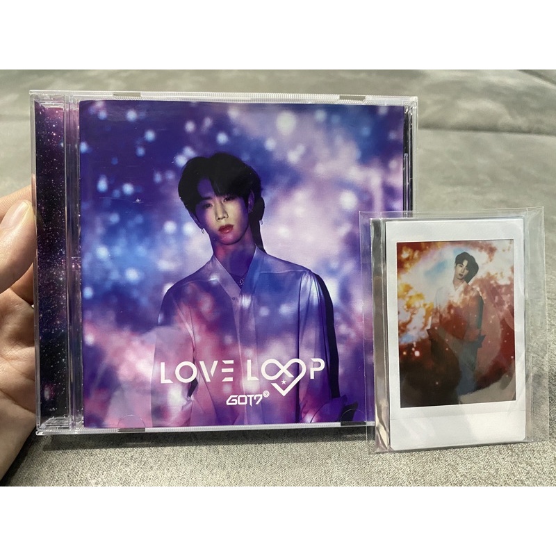 อัลบั้มญี่ปุ่น love loop มาร์ค พร้อมโพลาลอยด์ | Shopee Thailand
