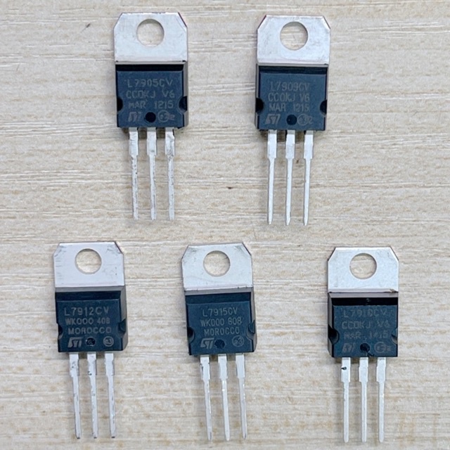 [ จำนวน5ตัว ] IC ไอซี เร็กกูเลท เบอร์ 7905 , 7909 , 7912 , 7915 , 7918 ...