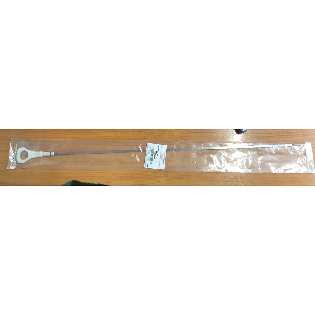 เหล็กวัดน้ำมันเครื่อง Mitsubishi TRITON 4D56 เครื่อง 2500 ดีเซล ...