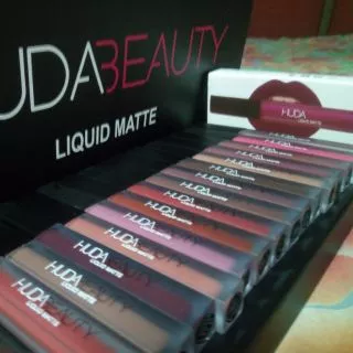 สั่งซื้อ Huda Beauty facial enzyme scrub ในราคาสุดคุ้ม | Shopee Thailand