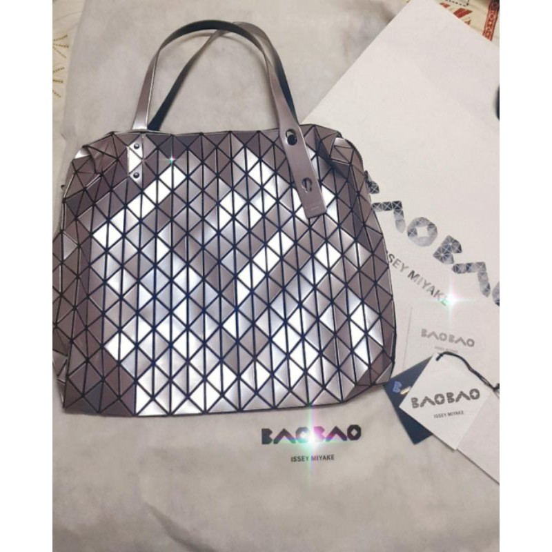กระเป๋า BAOBAO มือสอง สีเมทัลลิค | Shopee Thailand