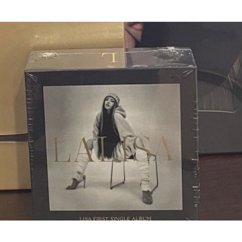 พร้อมส่ง LISA First Single Album “LALISA” แบบ Kit Album / ระบุแบบตามของ ...