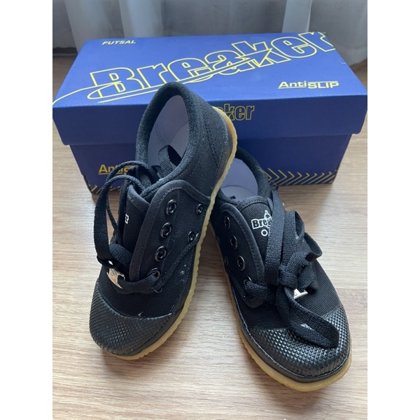 Breaker BK4 ร้องเท้านักเรียน รองเท้าผ้าใบ สีดำ ไซด์29 | Shopee Thailand