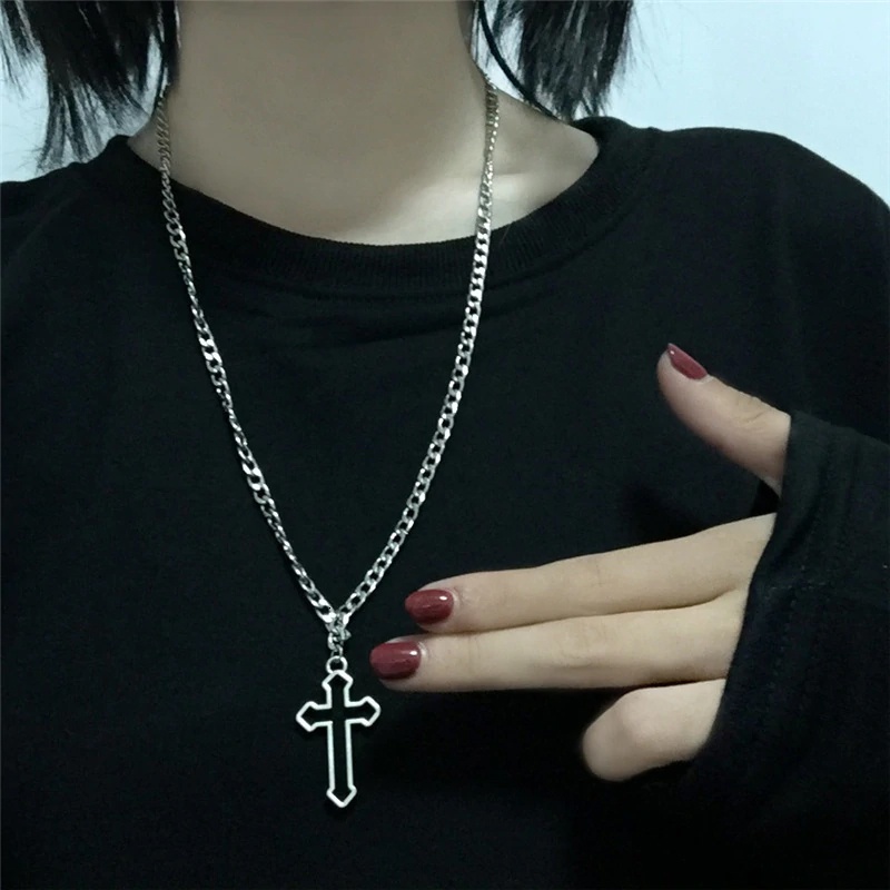 สร้อยคอ พร้อมจี้ ไม้กางเขน Vintage Gothic Hollow Cross Pendant Necklace ...