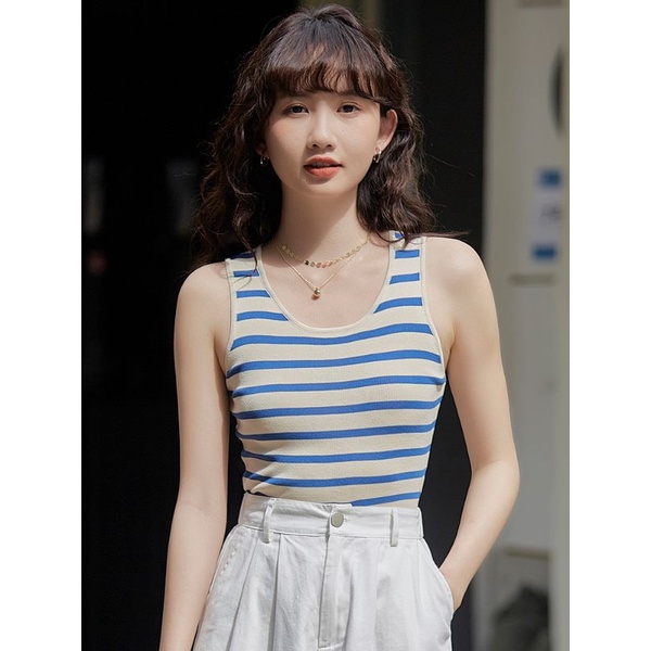 Ey_official#0117#เสื้อไหมพรมแขนกุดลายทางเนื้อนิ่มใส่สบายแมทกับอะไรก็สวย ...