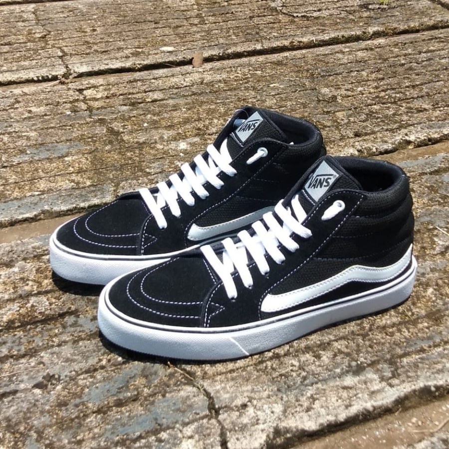 Vans รองเท้าสลิปออน ลายหมากรุก คลาสสิก BNWT | กระดานหมากรุก Vans global ...