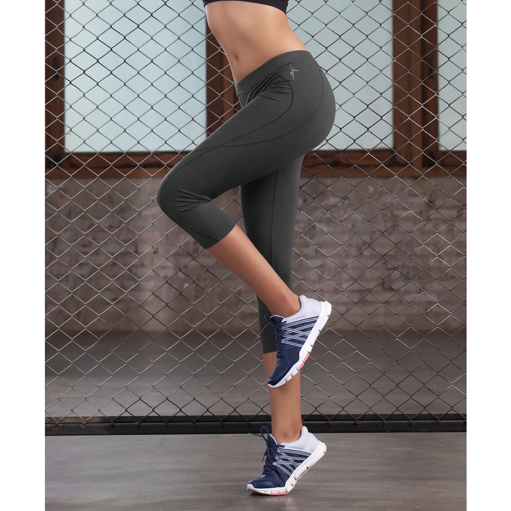 Cherilon เชอรี่ล่อน กางเกงกีฬาผู้หญิง กางเกงออกกำลังกาย 4 ส่วน สีเทา กระชับ ยืดหยุ่น ปกป้องรังสี ...