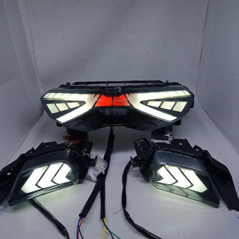 Nmax ใหม่ โคมไฟหน้า หลัง คุณภาพสูง 3IN1 NMAX STOP Lamp NEW 2020-2022 ...