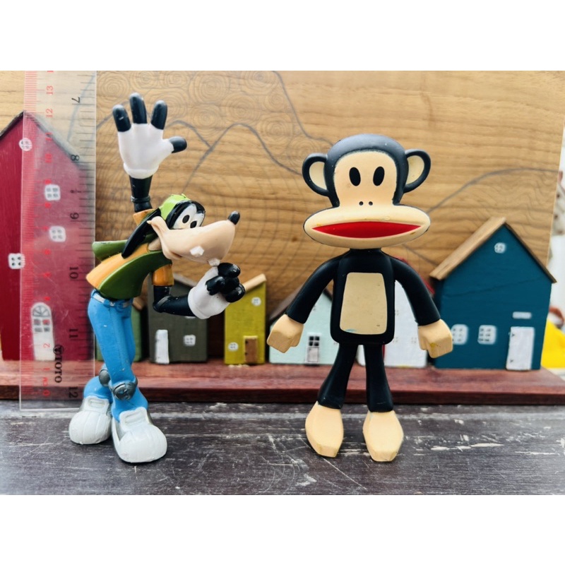 Goofy and Paul Frank งานเก่า ใหญ่พอประมาณ | Shopee Thailand