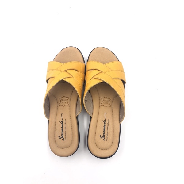 Saramanda ออสเตรเลีย รุ่น 192003 “Lambskin Sandal” แบบไขว้ หนังลูกแกะ ...