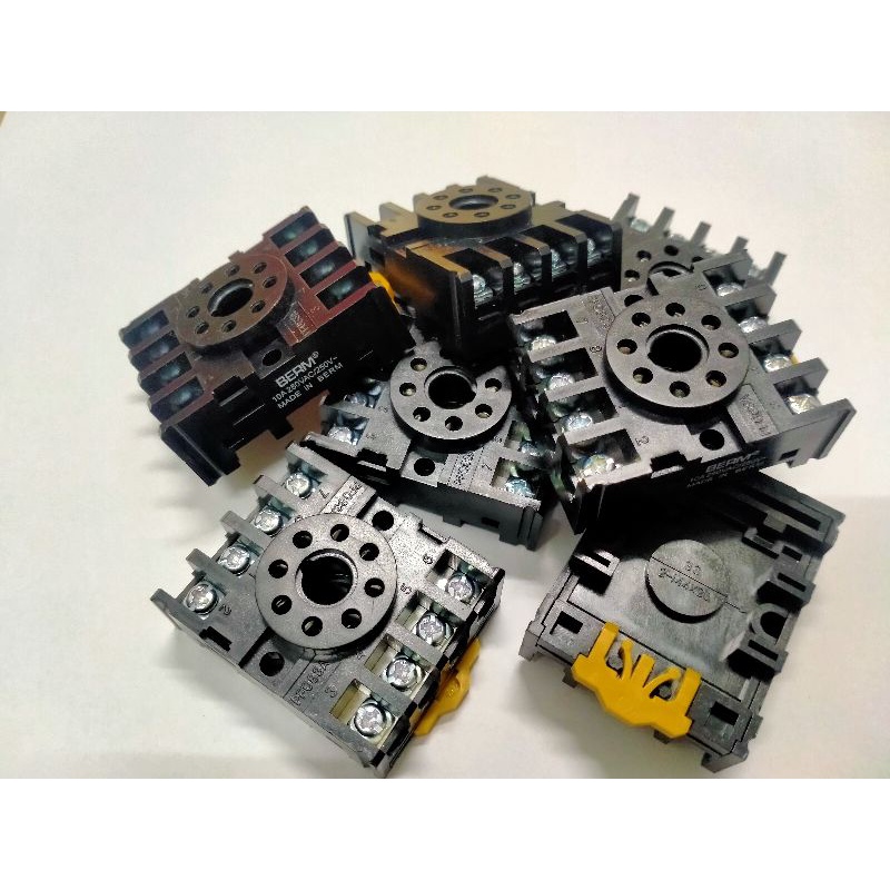 Socket Relay PF083A ,Terminal Relay PF083Aช็อกเก็ตรีเลย์ ฐานรีเลย์ 8ขา ...