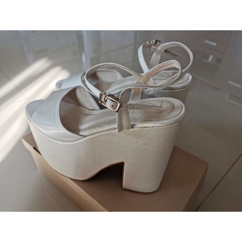 Farrent Farent รองเท้าเจ้าสาวสูง 5.5 นิ้ว (สั่งตัดพิเศษ) | Shopee Thailand