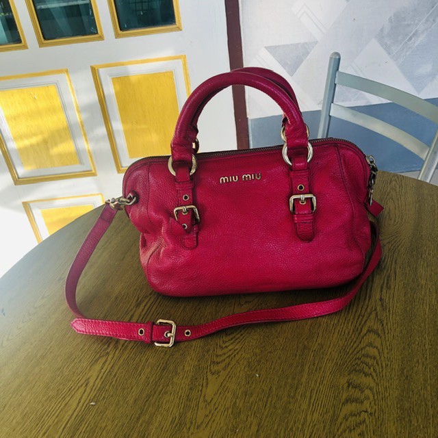 Miu Miu สีชมพู กระเป๋าแบรนด์เนมมือสองของแท้💯% | Shopee Thailand