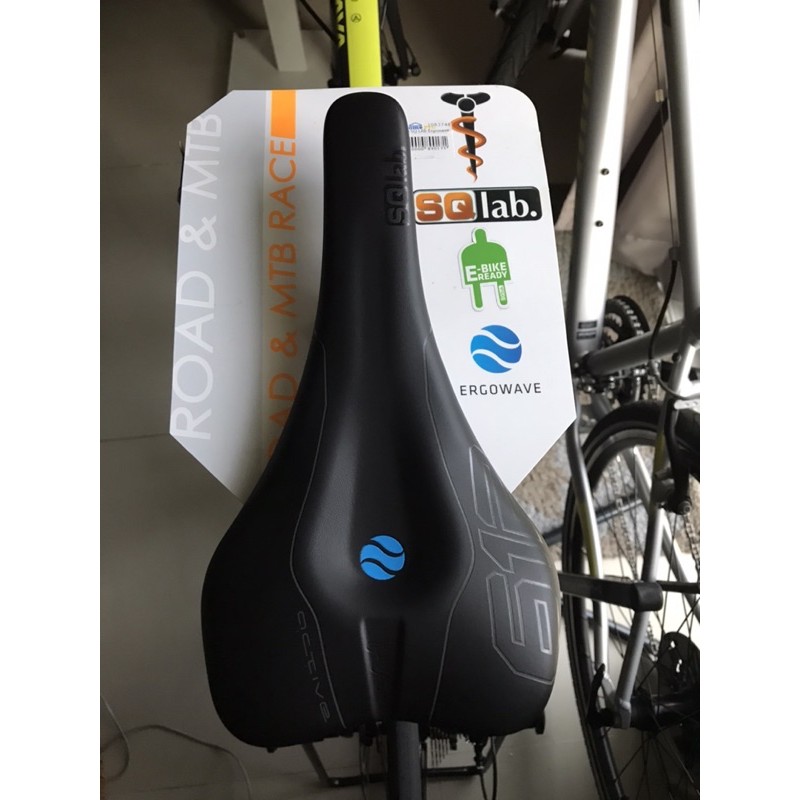 เบาะ SQ LAB ERGOWAVE รุ่น ACTIVE ราง CARBON ประกันร้าน Bike Club ถึงเดือนสิงหาคม64 | Shopee Thailand