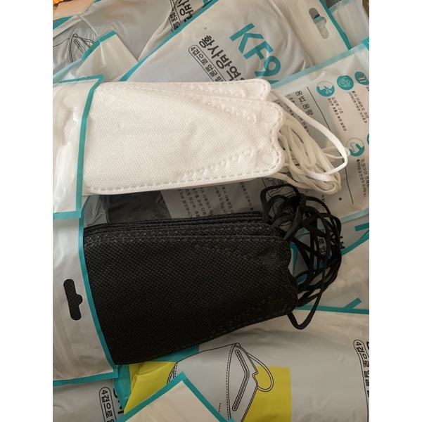 แมสKF94 100 แพค 1แพค10ชิ้น ทรง3Dเข้ากับใบหน้าได้ดี ป้องกันฝุ่น PM 2.5 เเละมลภาวะ | Shopee Thailand