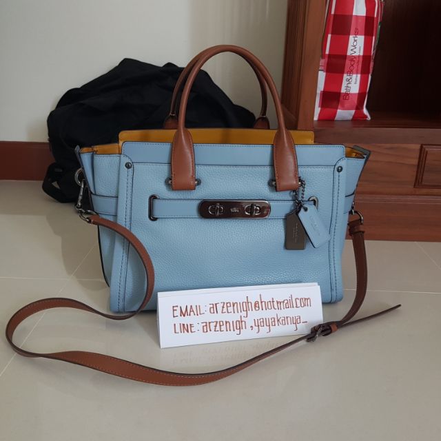 กระเป๋า coach Swagger 27 มือสอง ใช้น้อยมาก | Shopee Thailand