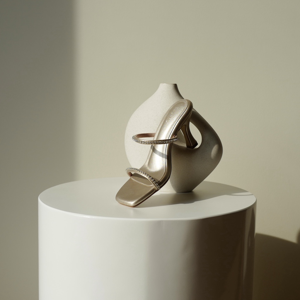 ELLIS crystal : heels รองเท้าส้นสูง 3" ประดับคริสตัล (มีไซส์ 34-42 ...