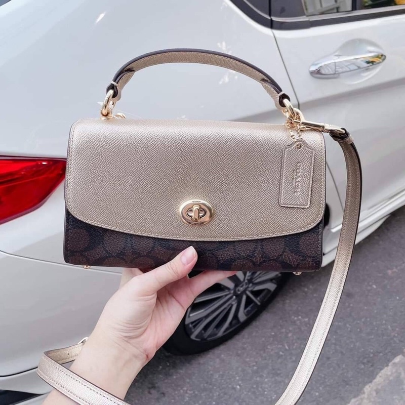 Coach Tilly Satchel 23 in Signature Canvas สี Metallic Gold | Shopee ...