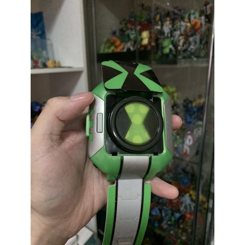 Ben 10 Omniverse Omnitrix Toy Ben 10 Omniverse Ben + Green Skate