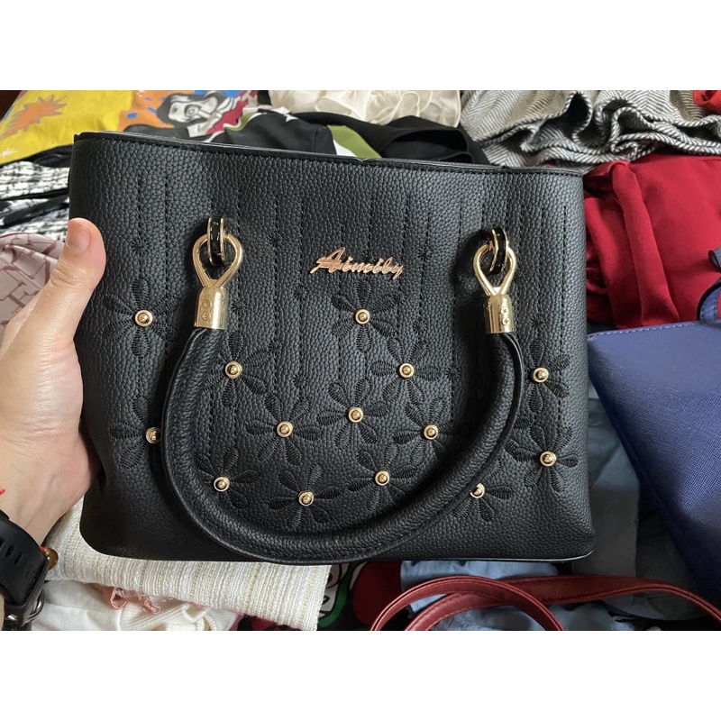 กระเป๋าถือ Aimily พร้อมสายสะพายยาว ของใหม่ | Shopee Thailand