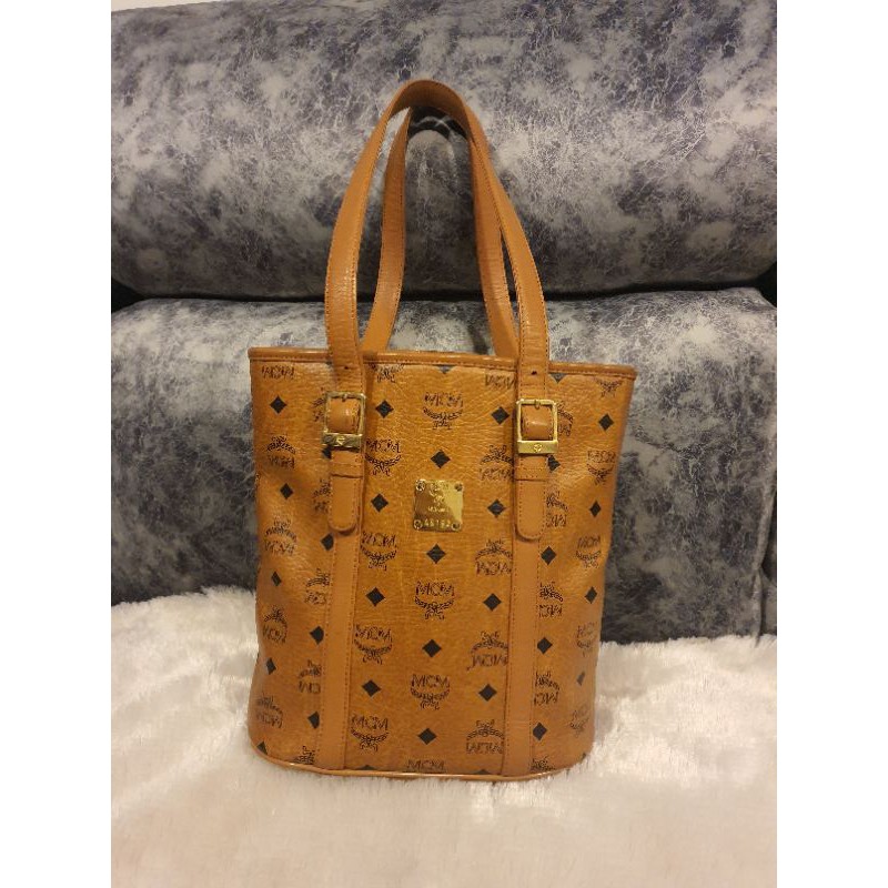 mcmของแท้มือสอง สภาพสวย ทรงถังขนาด9×11นิ้ว | Shopee Thailand