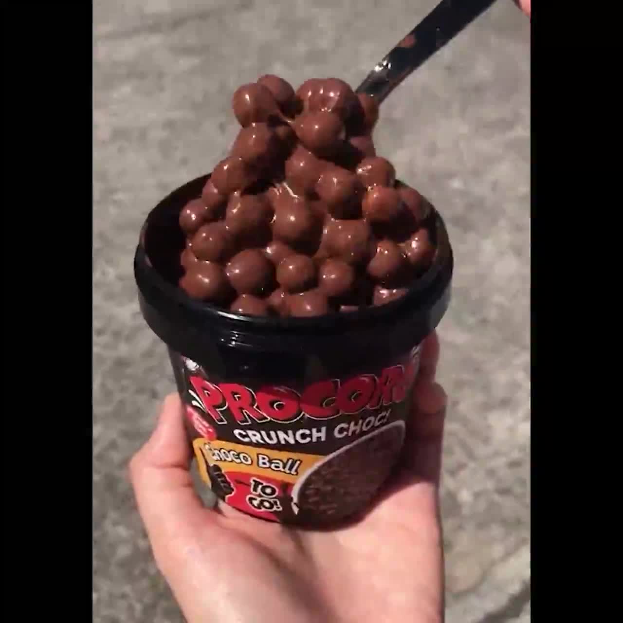 Procoro Crunch Choc โปรโกโร่ ครั้นช์ ช็อก 120 g. | Shopee Thailand