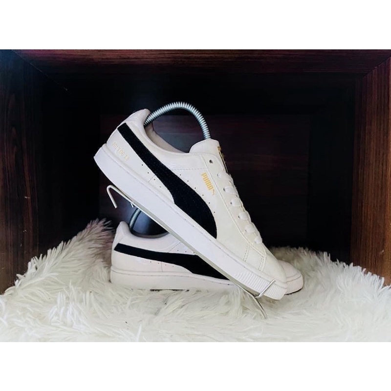 รองเท้าผ้าใบ ของแท้ PUMA x BTS Basket Patent White/Black [Limited ...