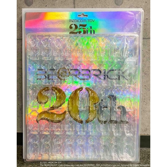 Blister Board สำหรับ Bearbrick ขนาด 100% | Shopee Thailand