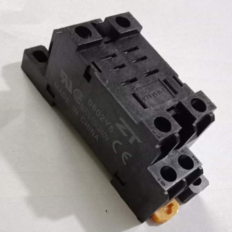 PTF08A-E ซ็อกเก็ต รีเลย์ 8ขา สำหรับ LY2 SOCKET RELAY ยี่ห้อZTสินค้าคุณภาพราคาย่อมเยาว์(แพ็คละ10 ...