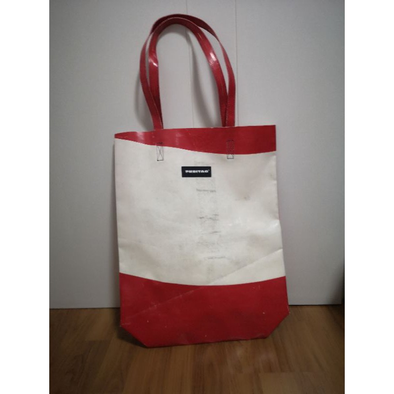 Freitag dunphy มือ2 ปั้ม R ไม่มีแท็ก | Shopee Thailand