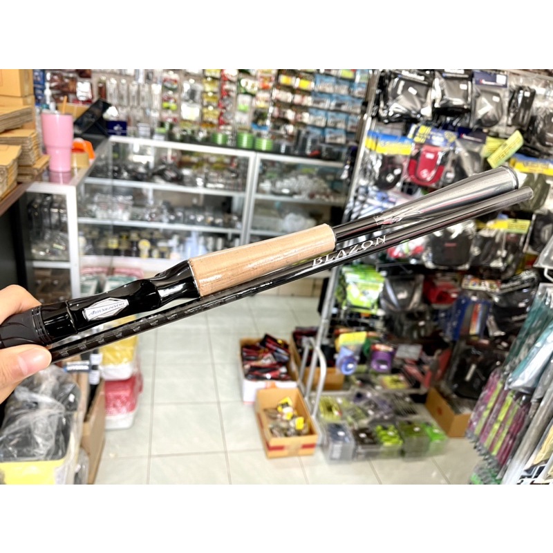 [โลด KXXTZRMM ลดทันที 301] คัน Daiwa Blazon 2021 ของแท้ 100% | Shopee Thailand