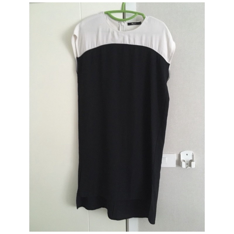 เดรส G2000 size 36 มือ 2 สภาพ 99.99% ไร้ตำหนิ พร้อมส่ง | Shopee Thailand