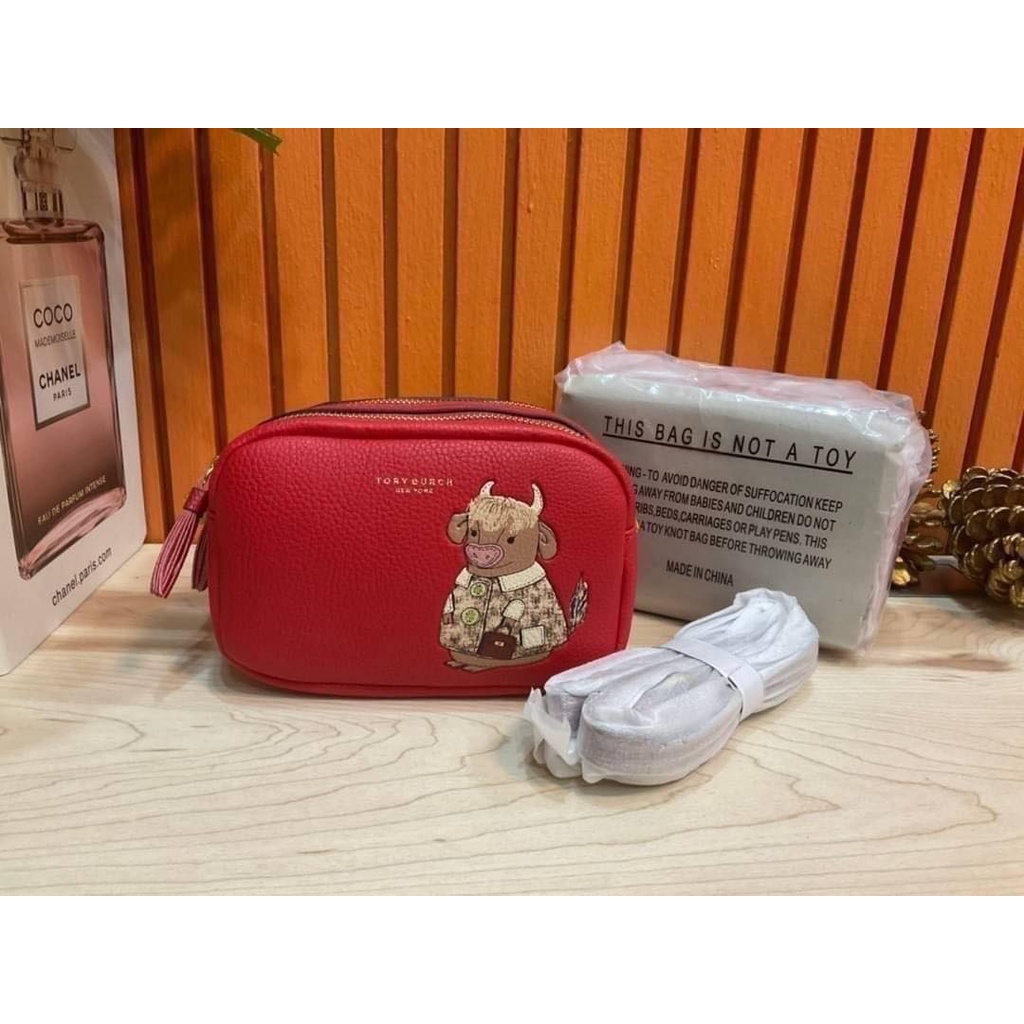 กระเป๋า Tory Bruch Mini Ozzie the Ox Crossbody Bag New Collection ปีวัว ...