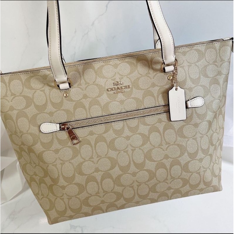 COACH GALLERY TOTE IN SIGNATURE CANVAS | Shopee Thailand