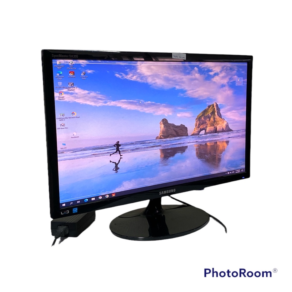จอคอมพิวเตอร์ Samsung 23นิ้ว รุ่น S23A300B ขายแบบมีตำหนิ่ จอเป็นเส้น ...