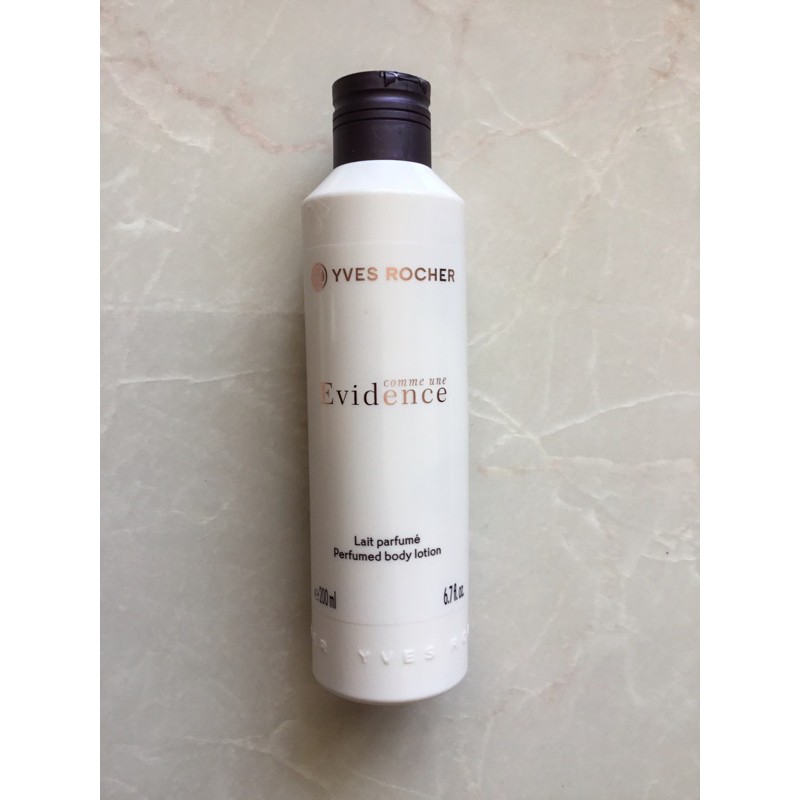 Yves Rocher Comme Une Evidence Perfumed Body Lotion 200 ml | Shopee ...