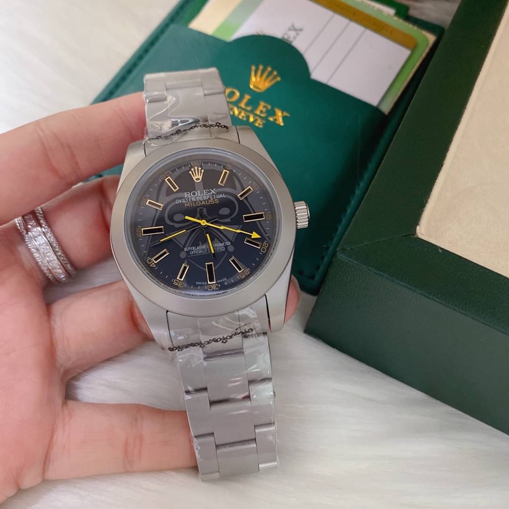 นาฬิกาข้อมือ Ro Lex Original Size 40mm ระบบ ออโต้ เป็นไททาเนี่ยม 3302