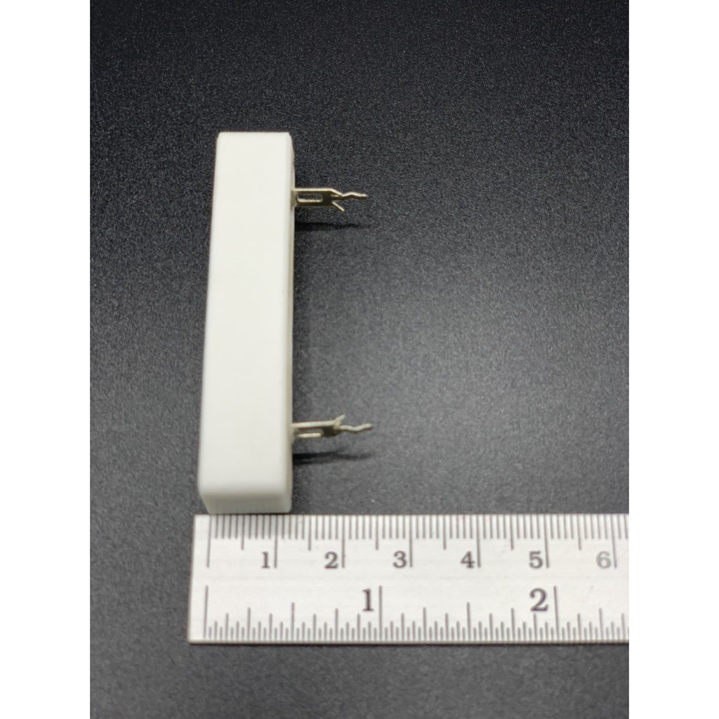 ตัวต้านทาน R 20 Wกระเบื้อง(1ตัว)5R,5.6R,6.8R,7.5R,8.2R,10R,12R,15R,18R,20R ,22R,27R,30R,33R,39R ...