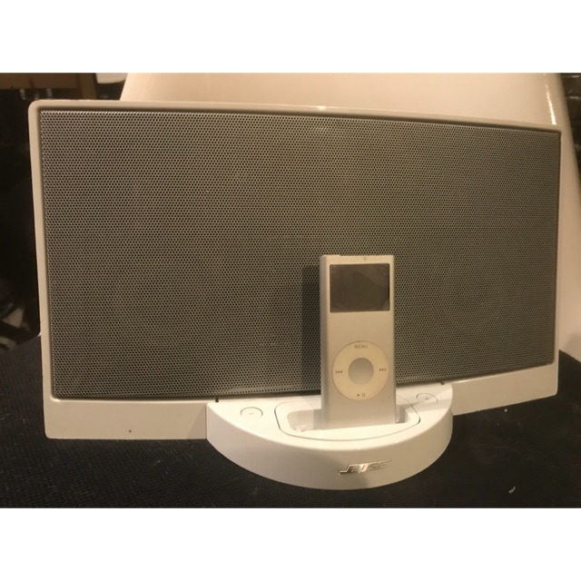 ลำโพง BOSE SoundDock รุ่นแรก สีขาว อะแดปเตอร์แท้ พร้อม iPod nano 2gb ...