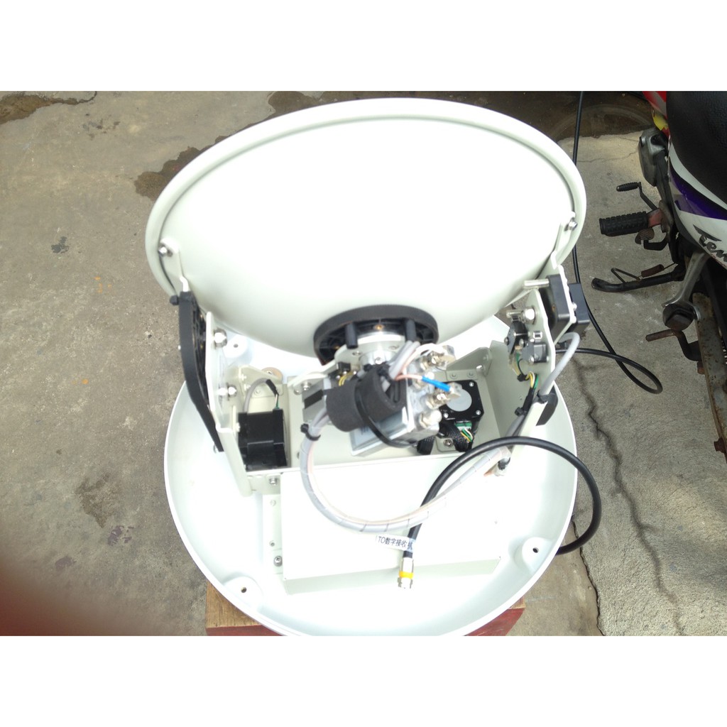 หัวรับสัญญาณ ทีวีดาวเทียม พร้อมอุปกรณ์ครบชุด รวมกล่องPSI 1ชุด KINGSAT ...