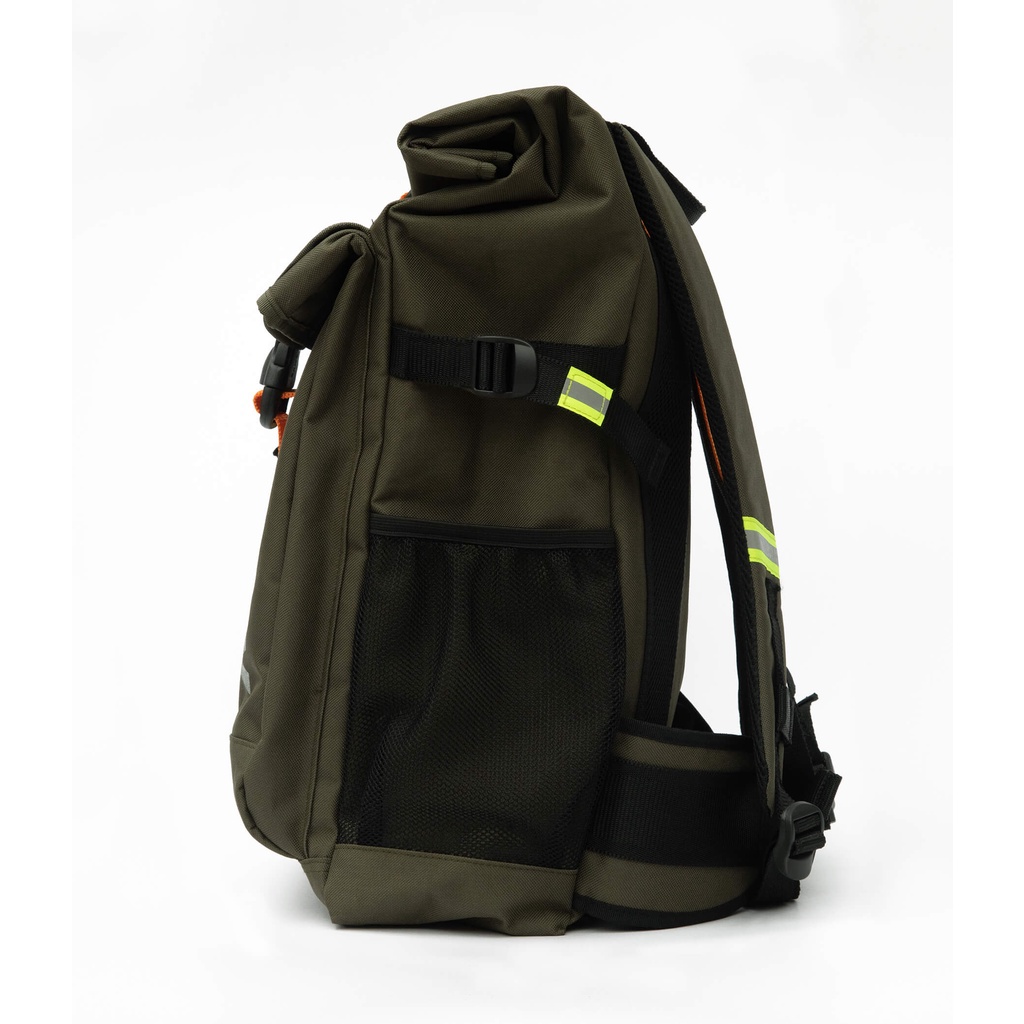 TRULY แบกสีเขียว กระเป๋าเป้ BACKPACK REFLECTIVE BAG | Shopee Thailand
