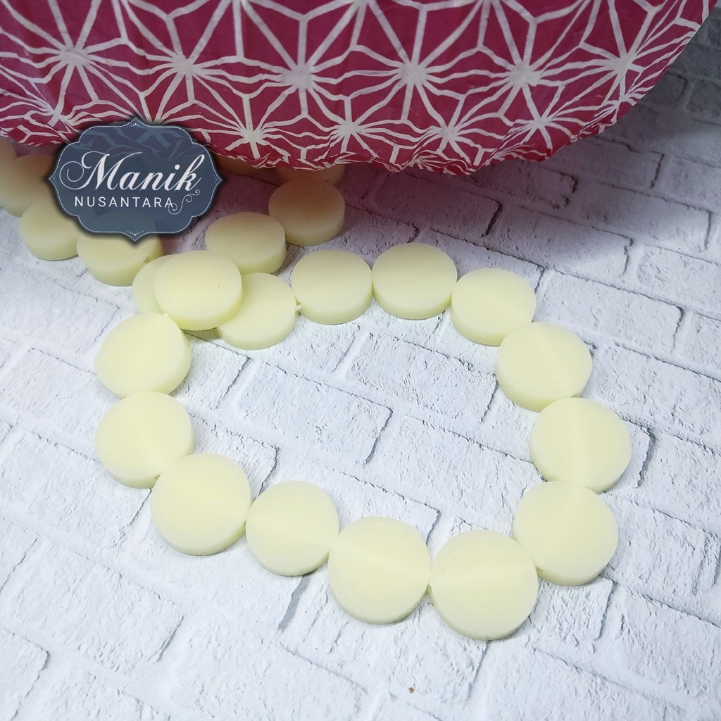 Putih Ivory white Flat Round Resin Nusantara Bead / Broken white 15mm ...