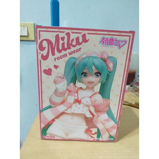 ของแท้จากญี่ปุ่น Vocaloid Hatsune Miku (Room Wear Ver.) Figure | Shopee ...
