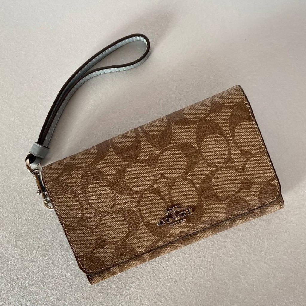 Coach แท้ ️ พร้อมส่ง กระเป๋าสตางค์ใส่โทรศัพท์ได้ | Coach Flap Phone ...