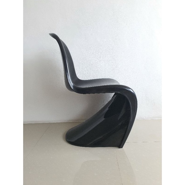 iLoft chair เก้าอี้ Surrender chair สีดำ สามารถวางได้ทั้งภายนอกและภายใน ...